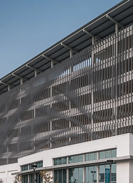 Infiniti Custom Fin System - Levolux